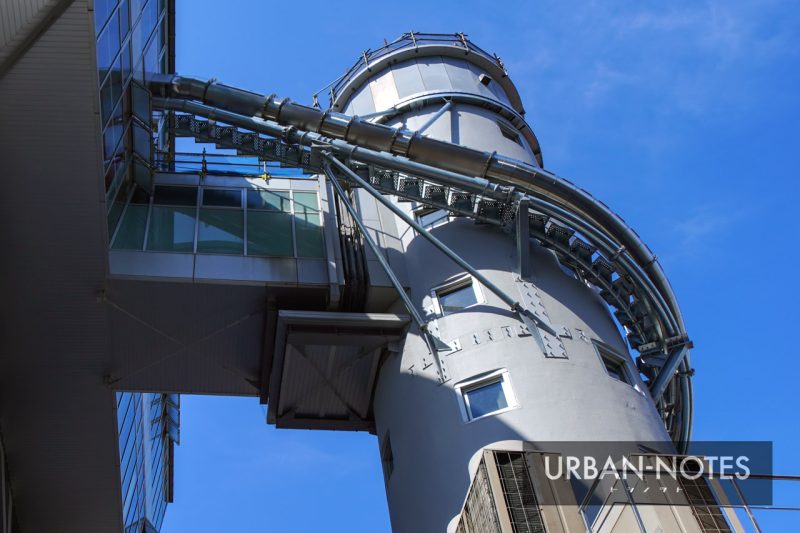 【新世界】2022年5月に開業した通天閣の体験型アトラクション｢TOWER SLIDER(タワースライダー)｣ | URBAN NOTES ...